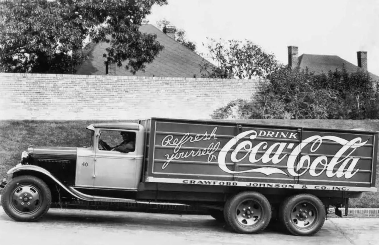 What did the Coke transporter look like 100 years ago? - iNEWS