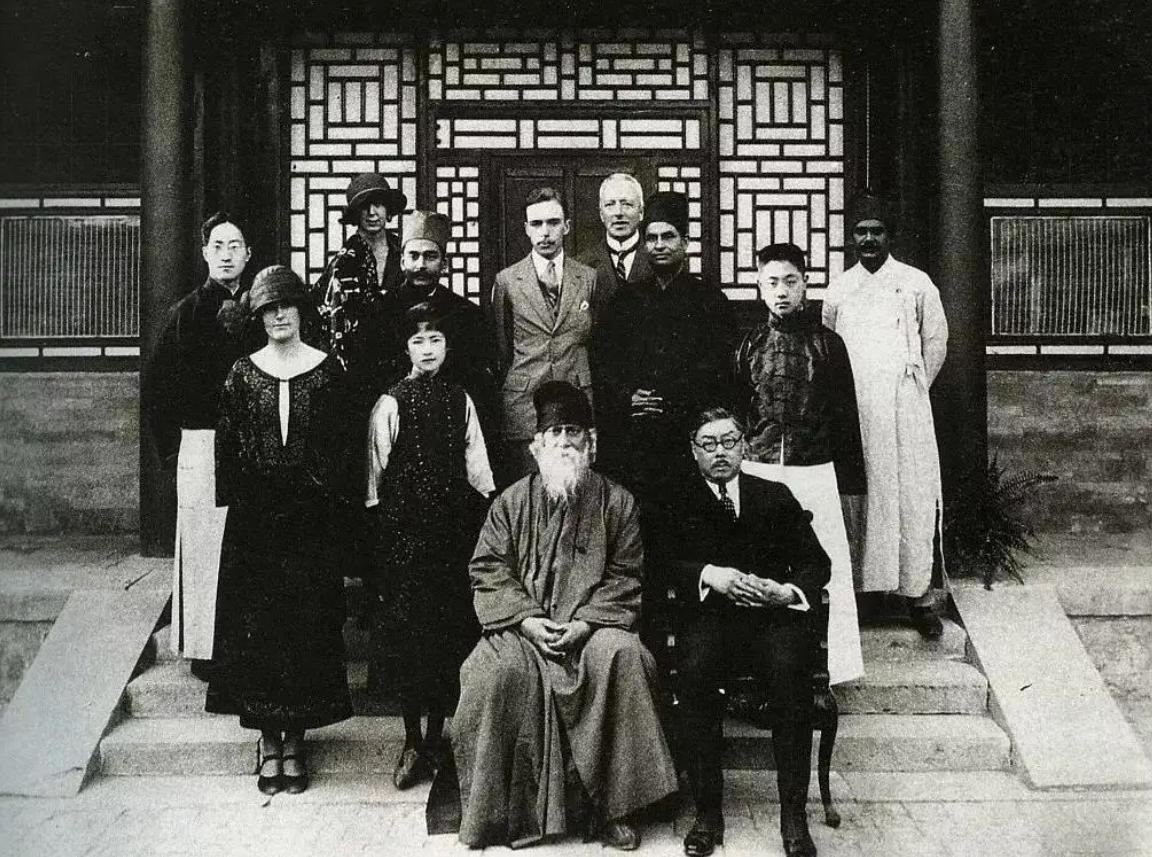 In 1924, Tagore visited China for the first time: accompanied by Xu ...