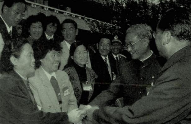 Song Ping, a centenarian: has been the secretary of Premier Zhou for 9 ...