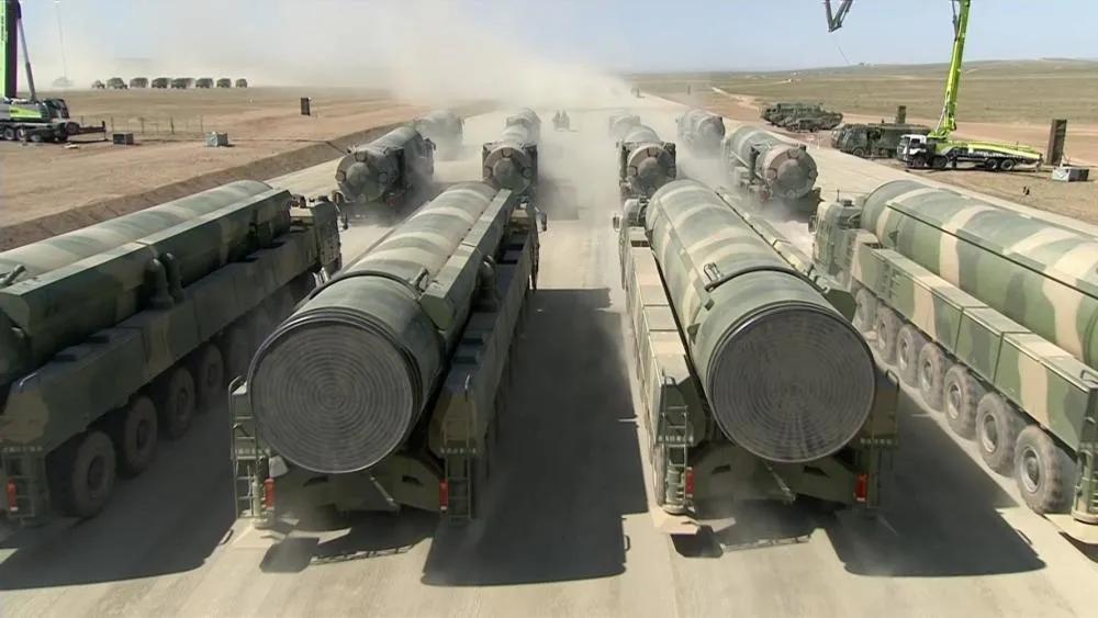 The nuclear strike target of the "Trinity" can be achieved without ...