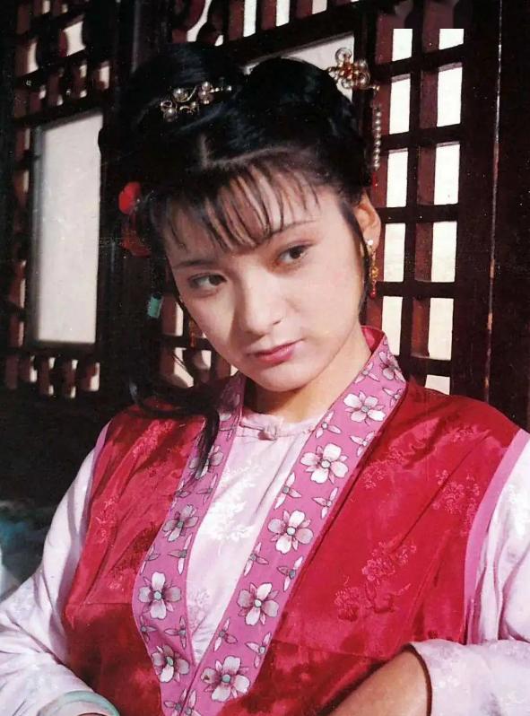 "Golden Flower Mother-in-law" Yan Qingyu, the supporting role has honed ...