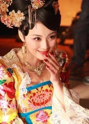 Feng Xiaolian: Known as the fifth most beautiful woman in history, the jade body is the ...