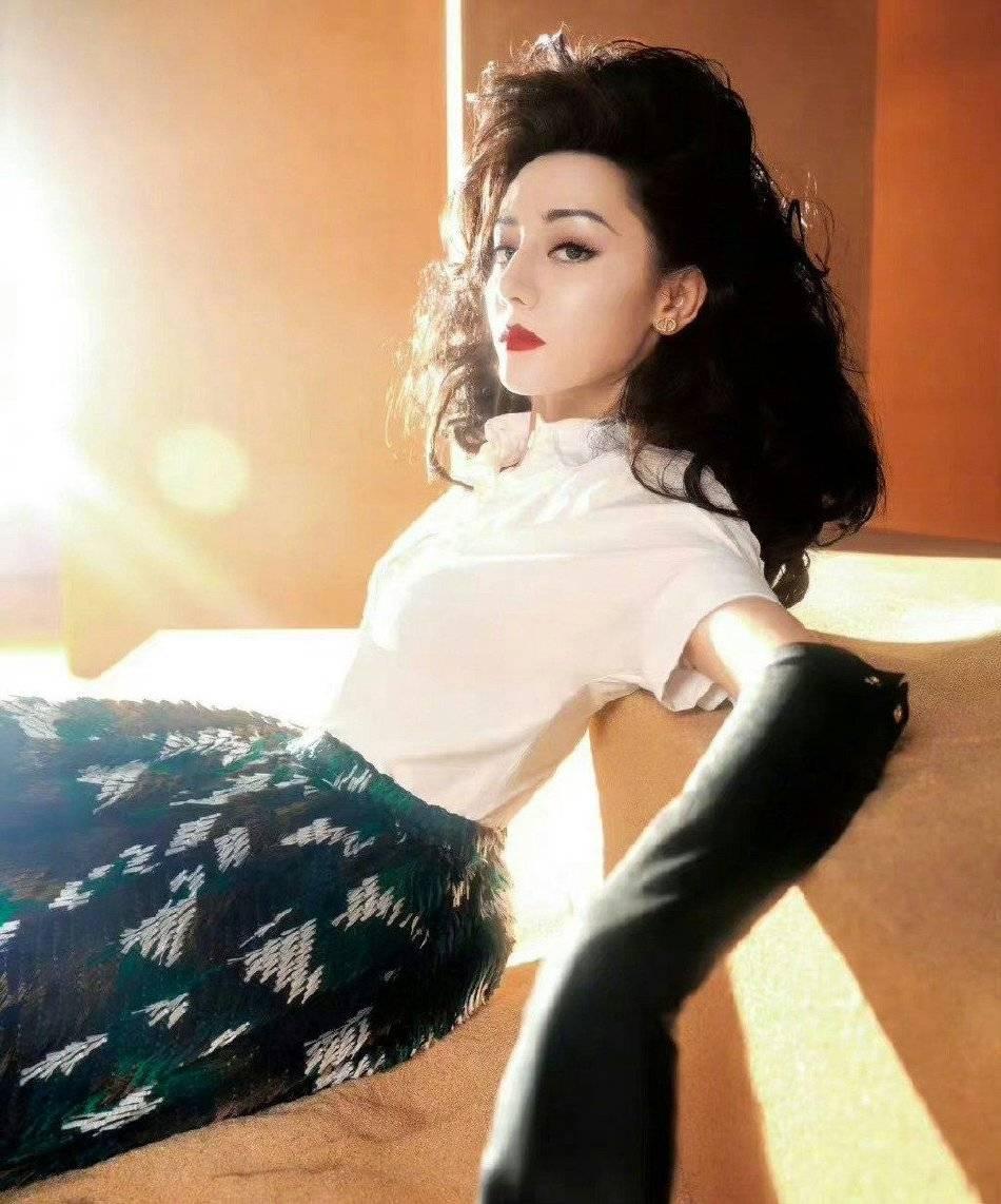 Di Lieba's latest magazine blockbuster: freckle makeup and braided ...