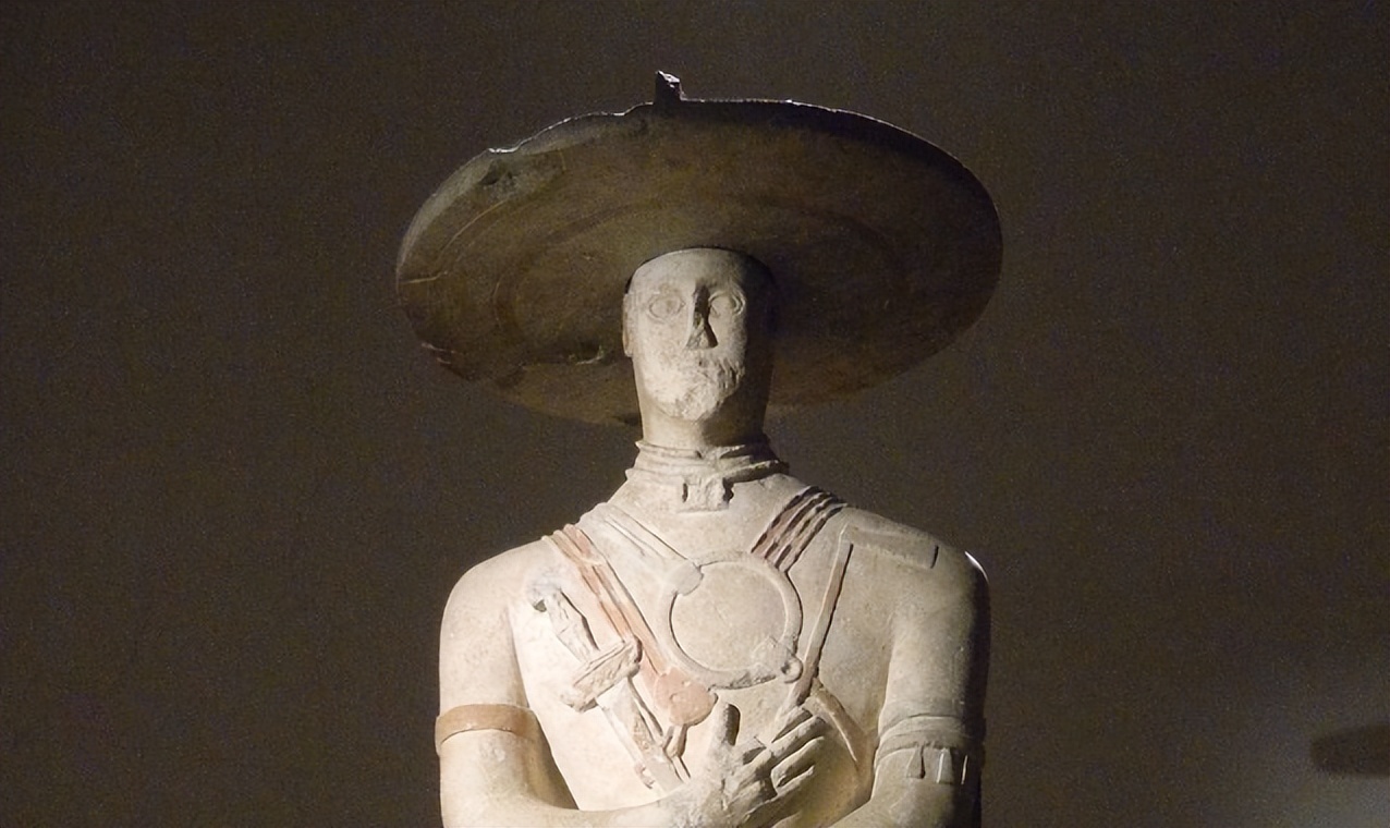 Greek Statue Kolos: Has Egyptian Temperament - iNEWS
