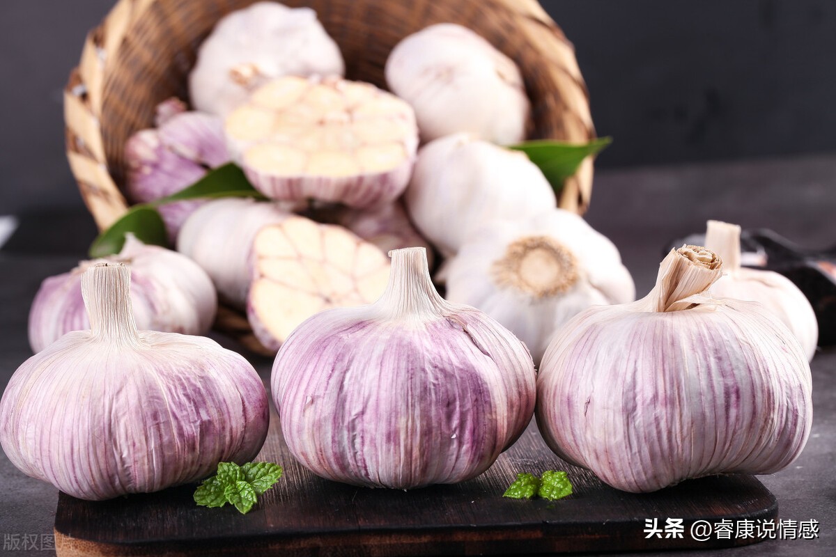 Garlic makes men grow up - iNEWS