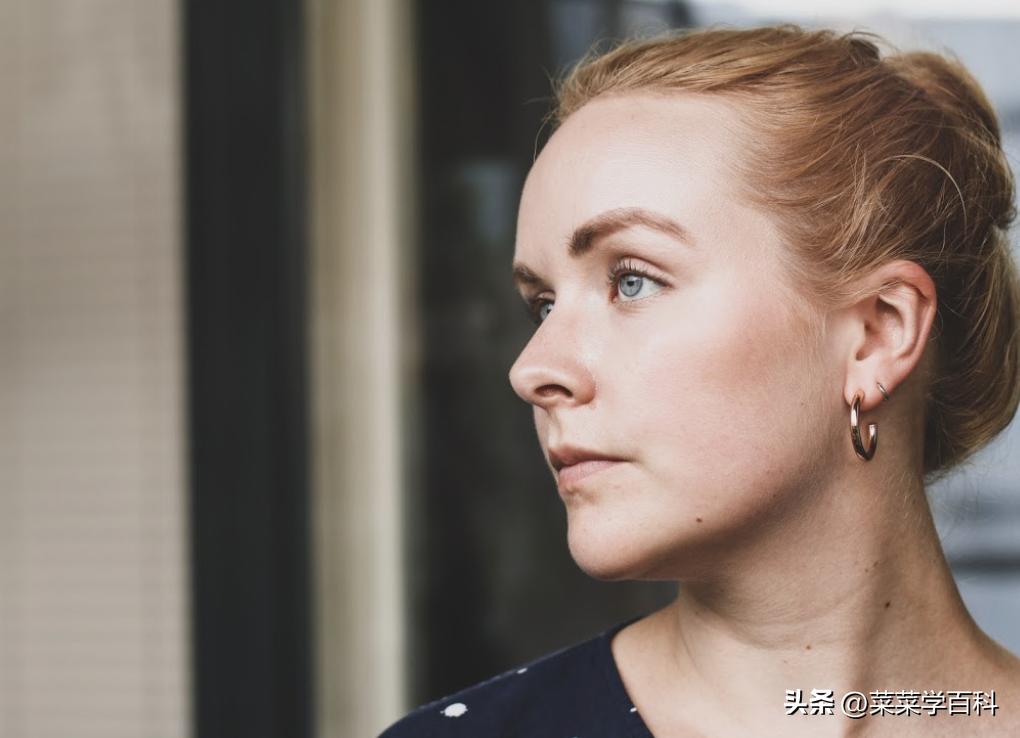 Blue eyes - the rarest eye color in the living world - iNEWS