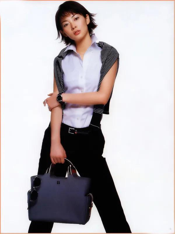 "Miss Hermes" Misaki Ito - the enlightenment of many netizens... - iNEWS