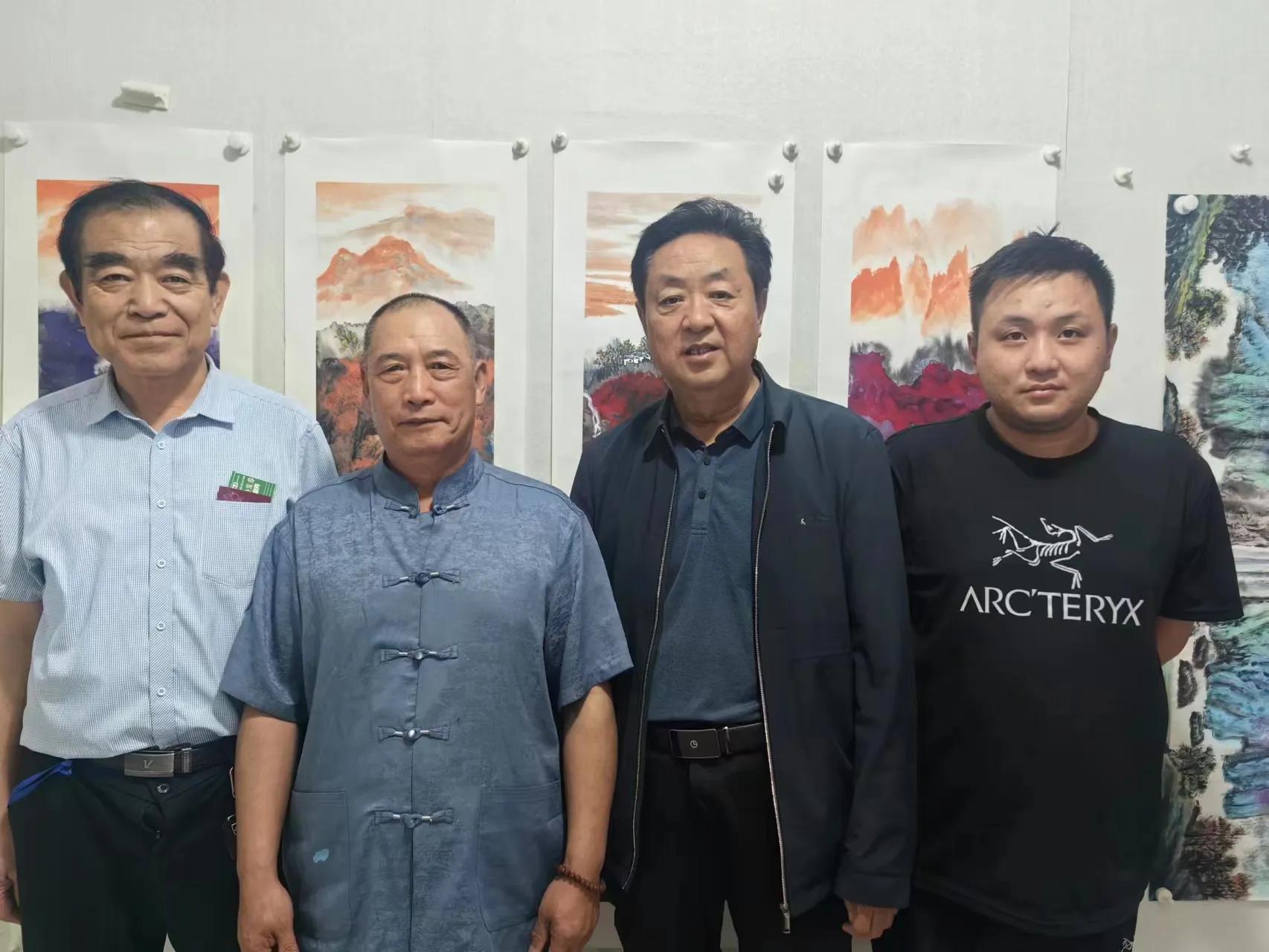 The fragrance of calligraphy and calligraphy in Luliang, a hero - iNEWS