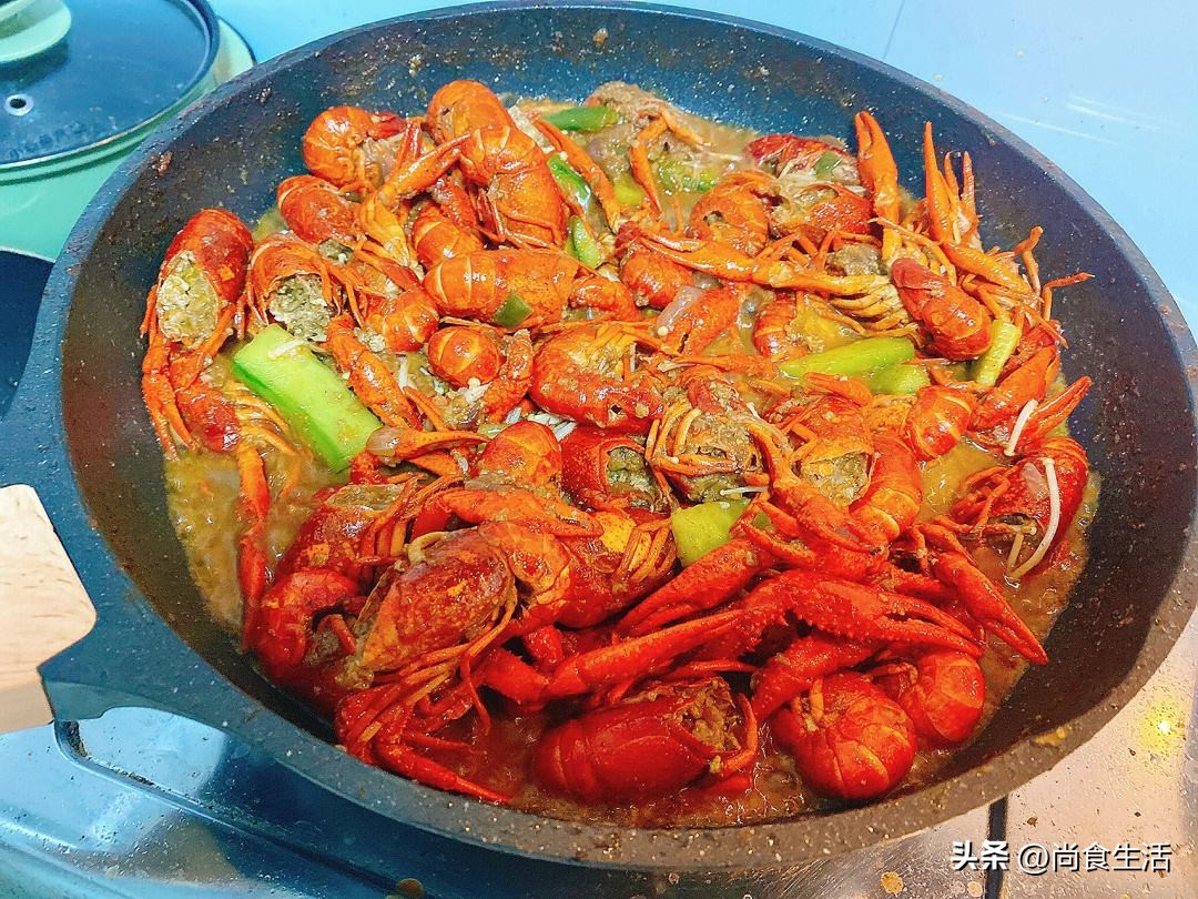 The practice of crayfish allows you to eat the delicious "street food ...