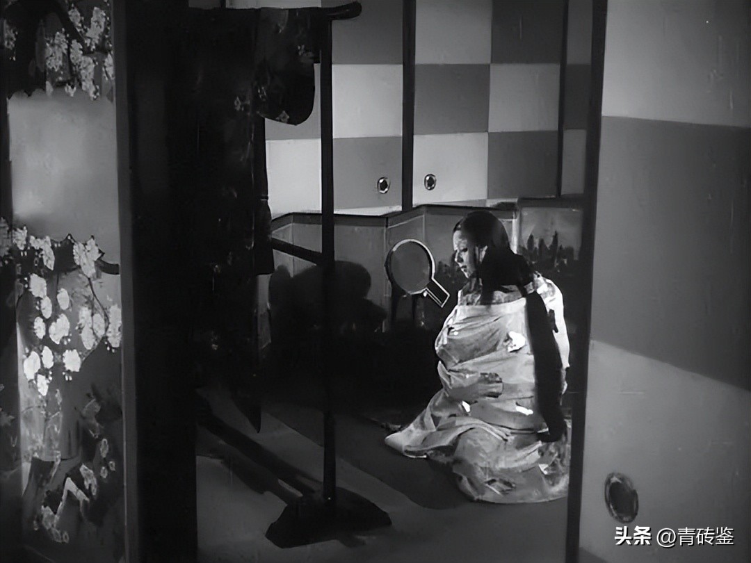 The multi-dimensional shaping and emotional expression of the ...