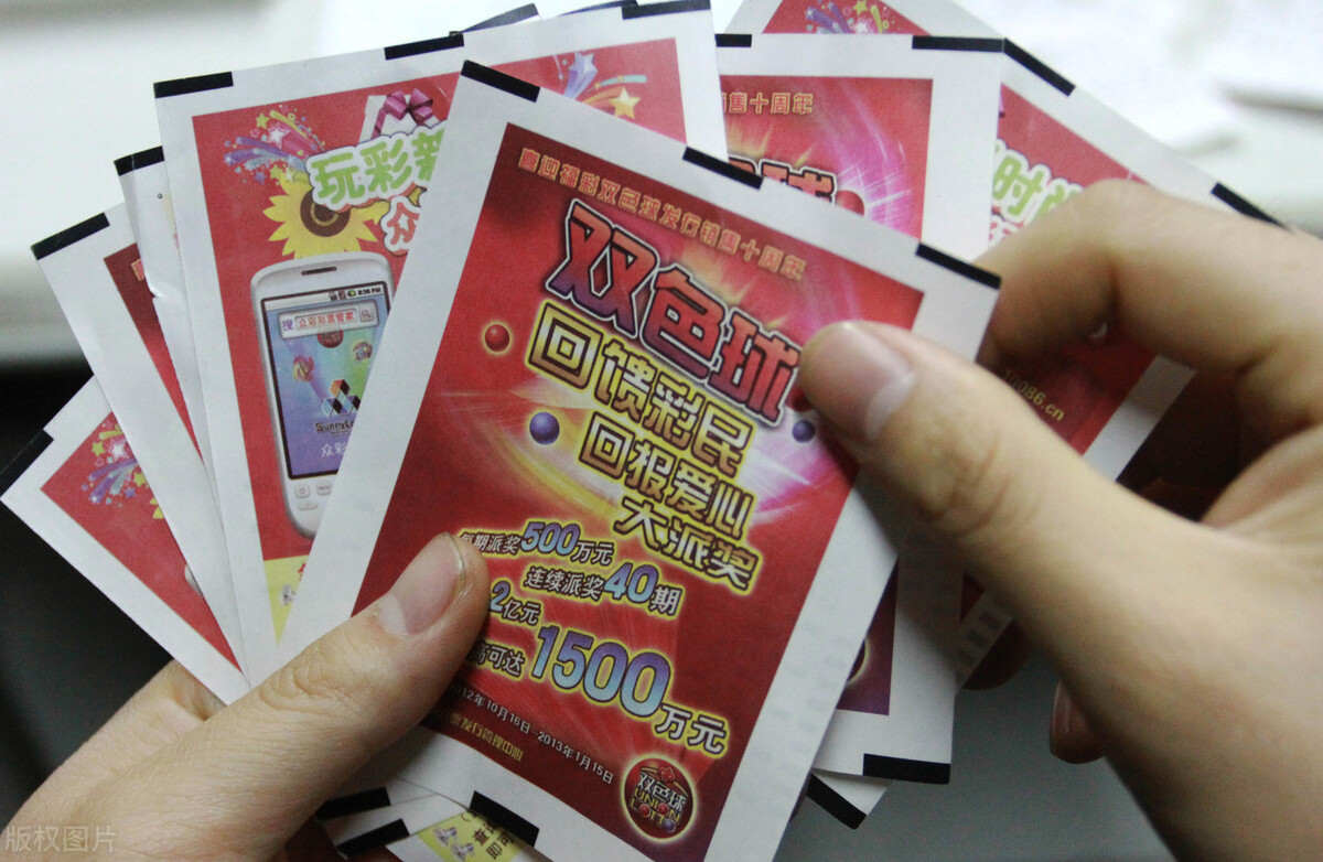 The live broadcast network celebrity Wei Ya and the celebrity Zhang ...