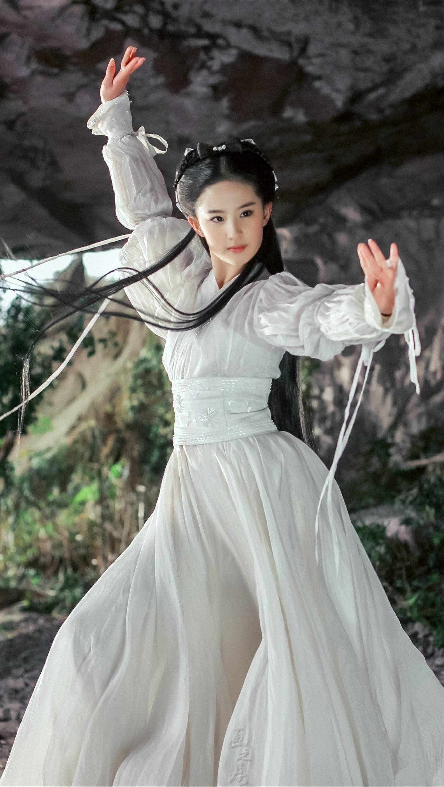 There is a kind of "competition" called Liu Yifei and Chen Jinfei ...