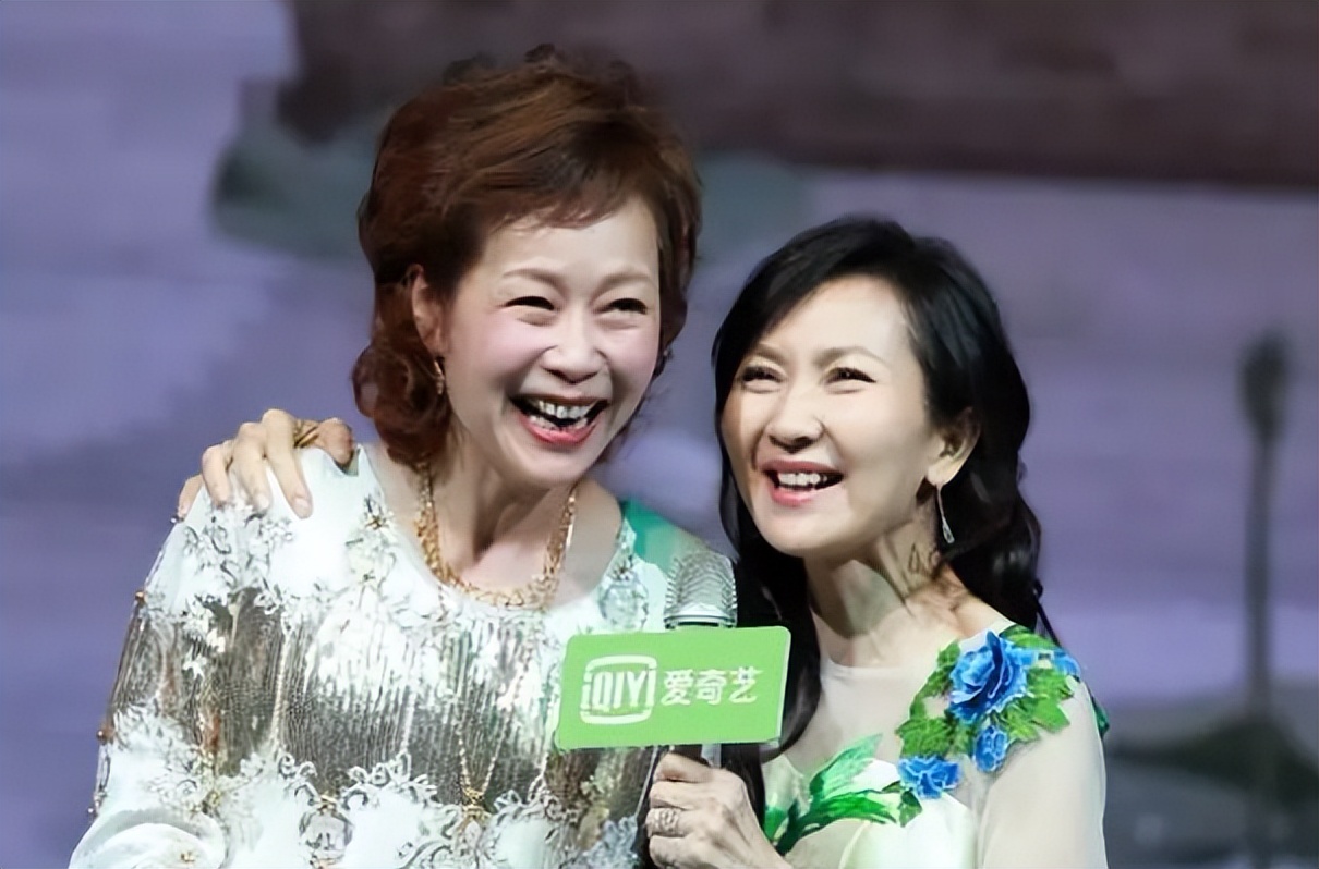 Chen Meiqi is 4 years younger than Ye Tong in the same frame, her ...