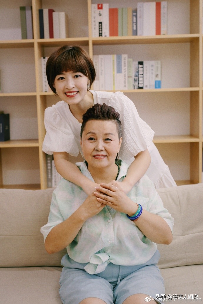 farewell!Former CCTV host Yang Mingming's mother died of cancer, and ...
