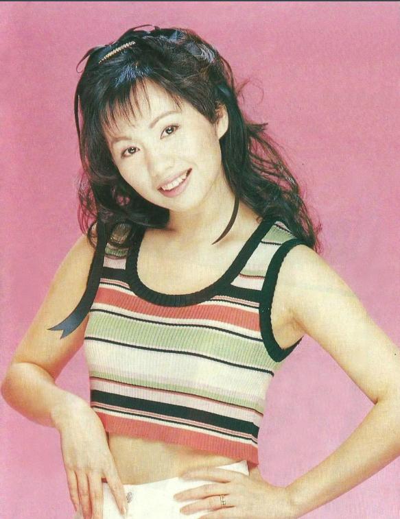 Cai Xingjuan: Known as "Little Teresa Teng", at the age of 17, she overwhelmed Feng Feifei, so ...