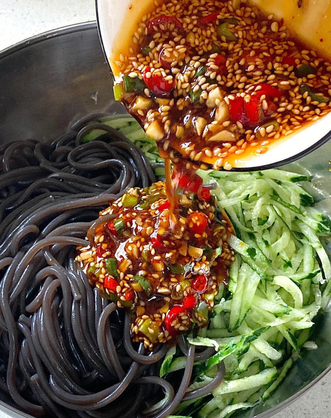 Cold fern root powder! Crisp and refreshing - iNEWS