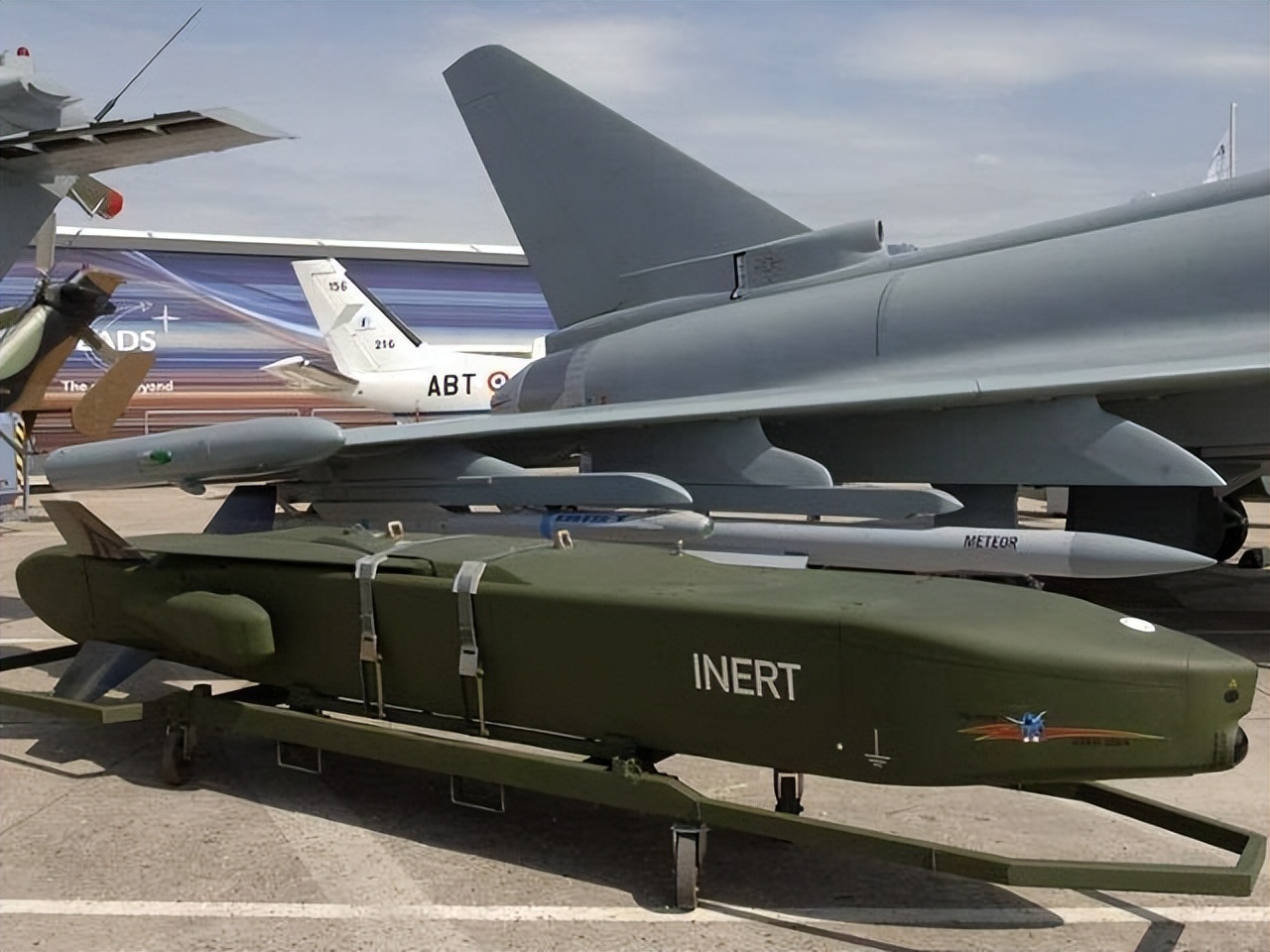 Russia furious over Germany's sale of Taurus missiles to Ukraine - iNEWS