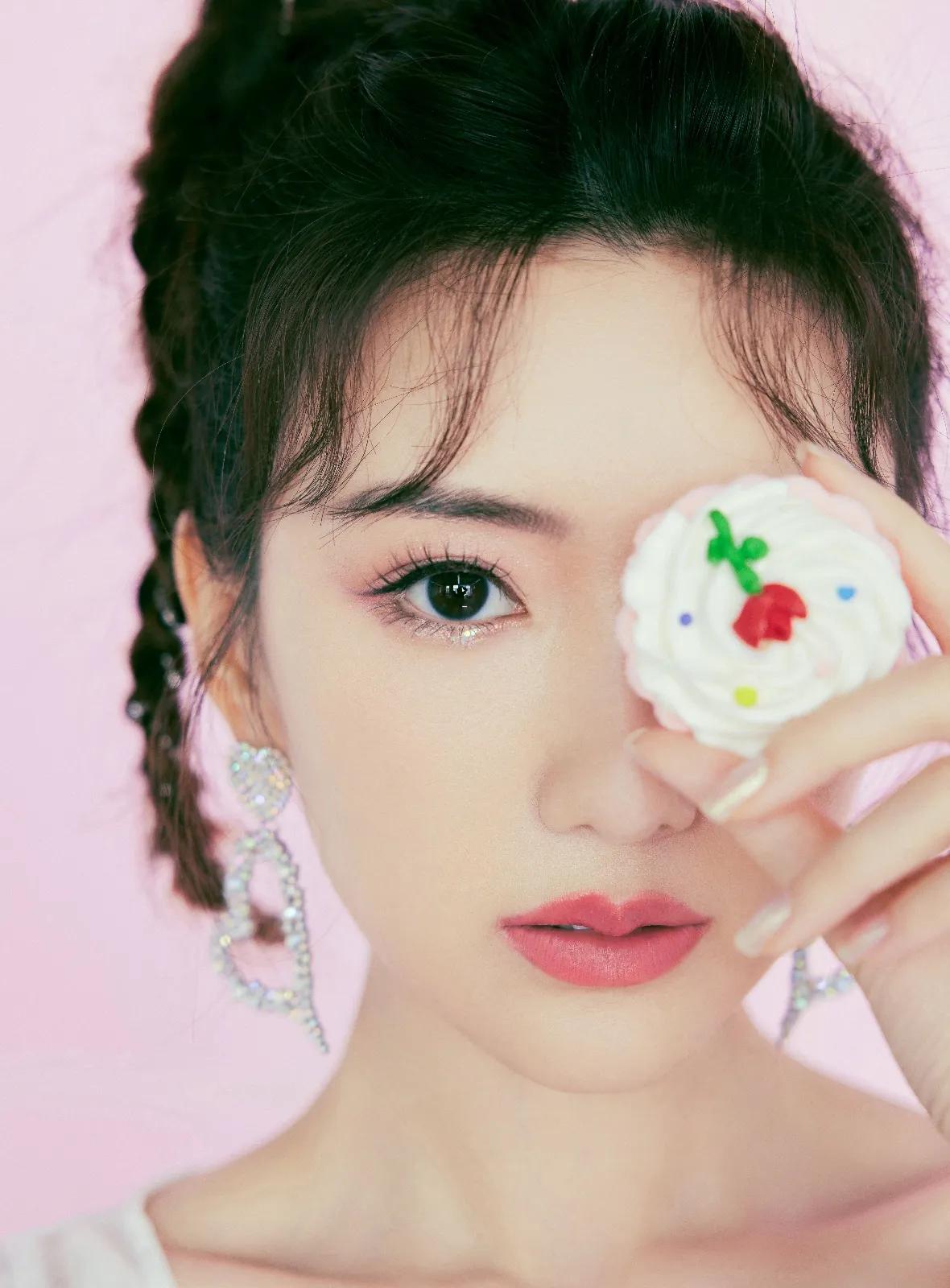 Those star photos that surprised me Mao Xiaotong - iNEWS