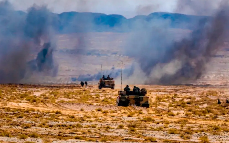 As the "king of land warfare", how does the tank keep its title ...