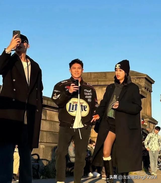 Sun Yi was met by chance during her trip to the UK. She was really ...