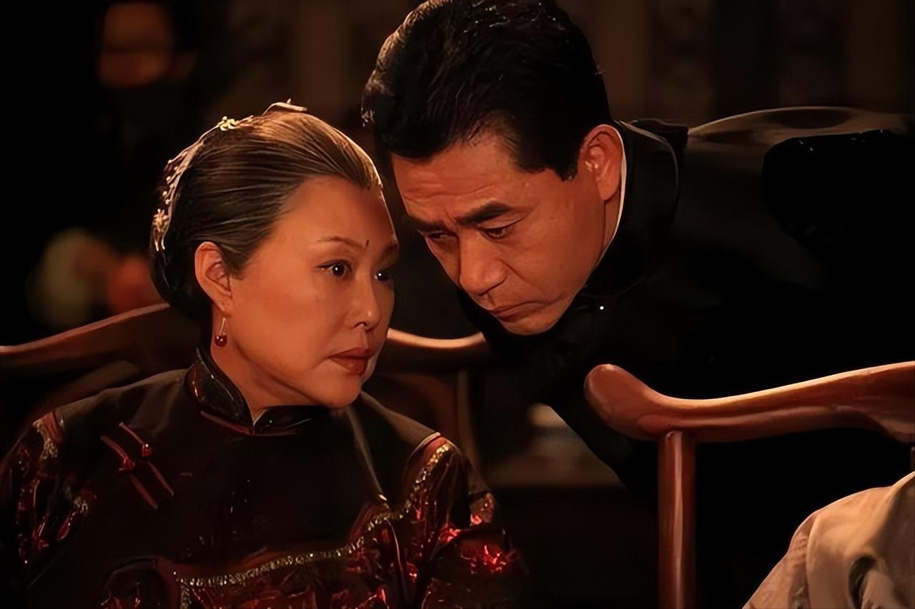 The two people who are "out of reach" are actually husband and wife ...