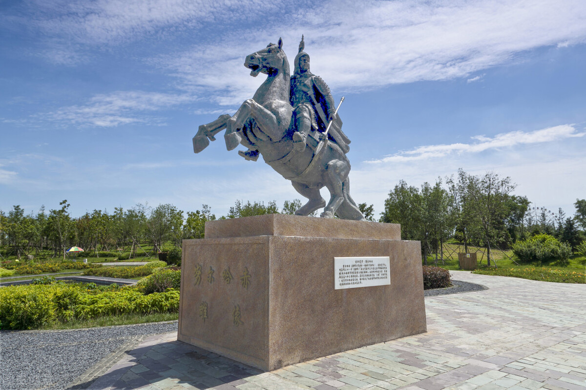 Nurhaci: A man who made the Ming Dynasty impossible to pass!When facing ...