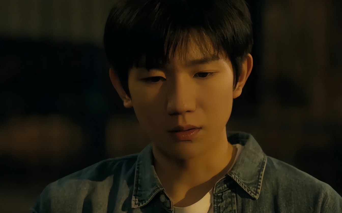 She, known as "Mou Girl", has been low-key and not hyped since her ...