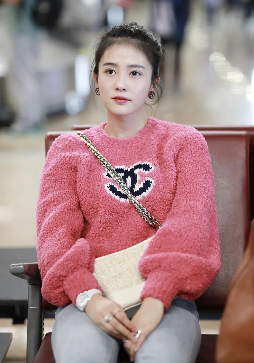 Bailu: A fresh and natural charm on the road of acting, how did she ...