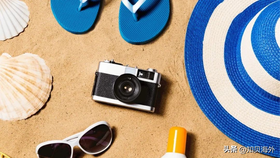 Top 7 Summer Essentials for Your Next Travel - iMedia