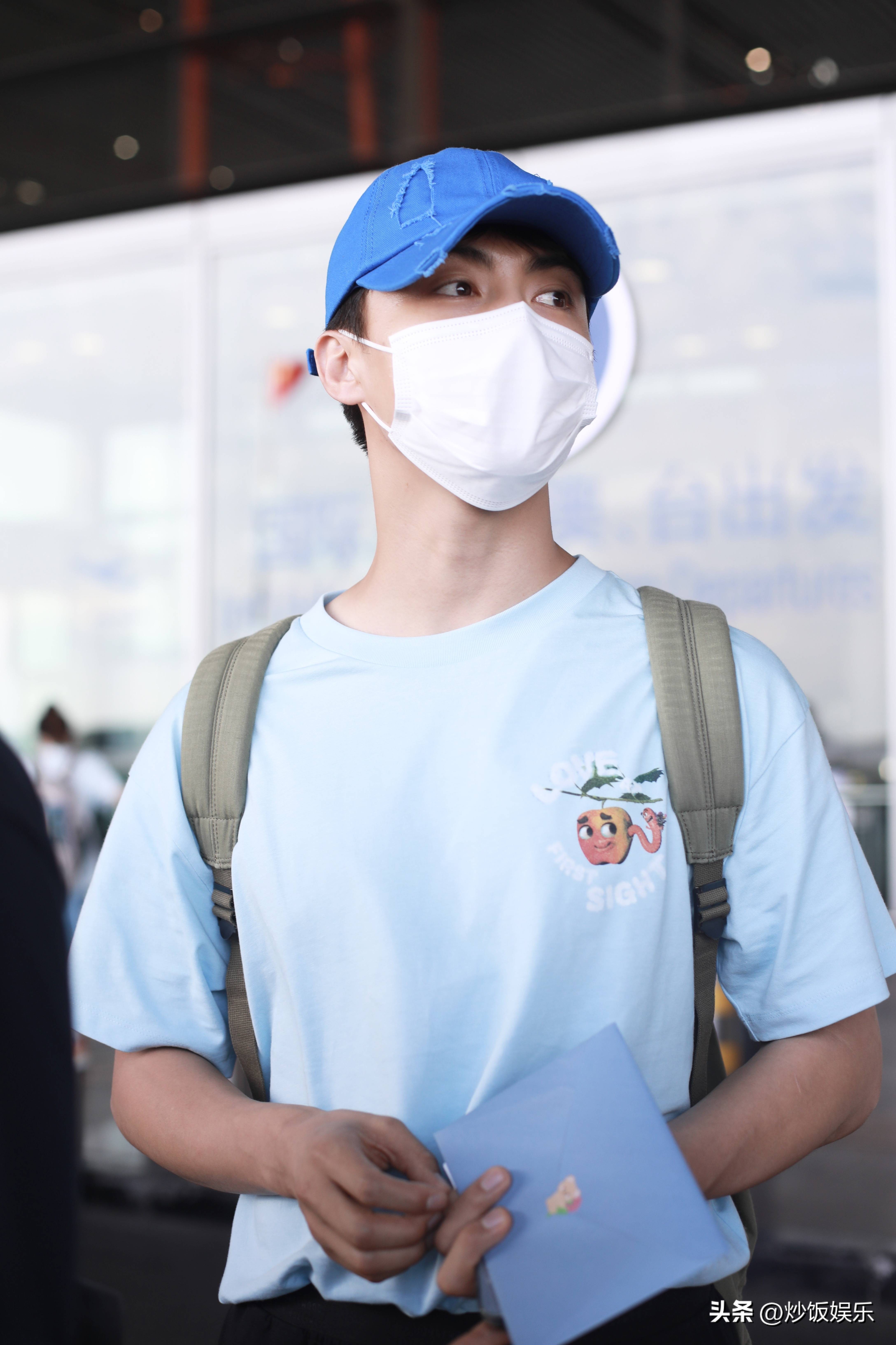 36-year-old actor Ma Tianyu appeared at the airport!Dressed low-key ...