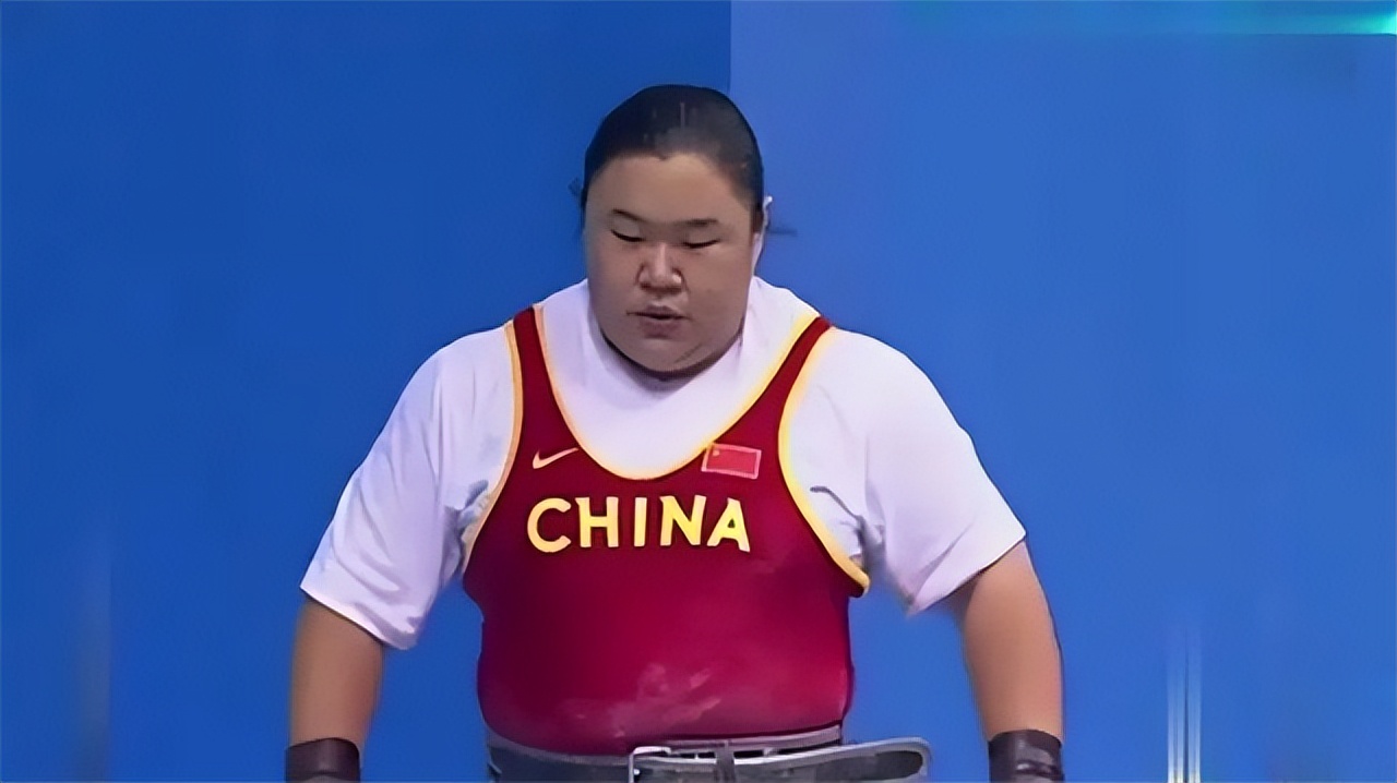 "Weightlifting Champion" Tang Gonghong: Retired at the age of 30, 4 ...