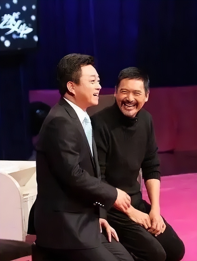 Zhu Jun returns to work at CCTV. Is this going to host the Spring ...