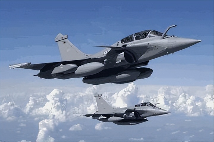 Russia warns: US-led coalition planes are approaching, we are ready to ...