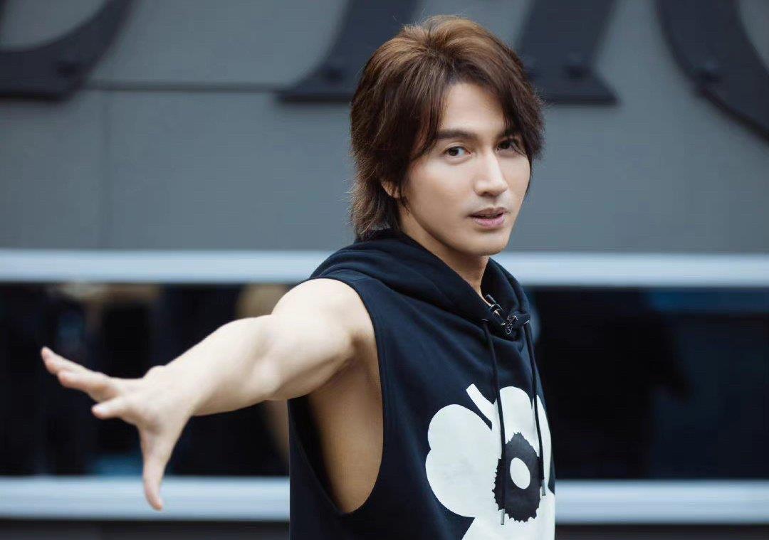 "Uncle" Jerry Yan's eight-pack abs, so this is the best? - iNEWS