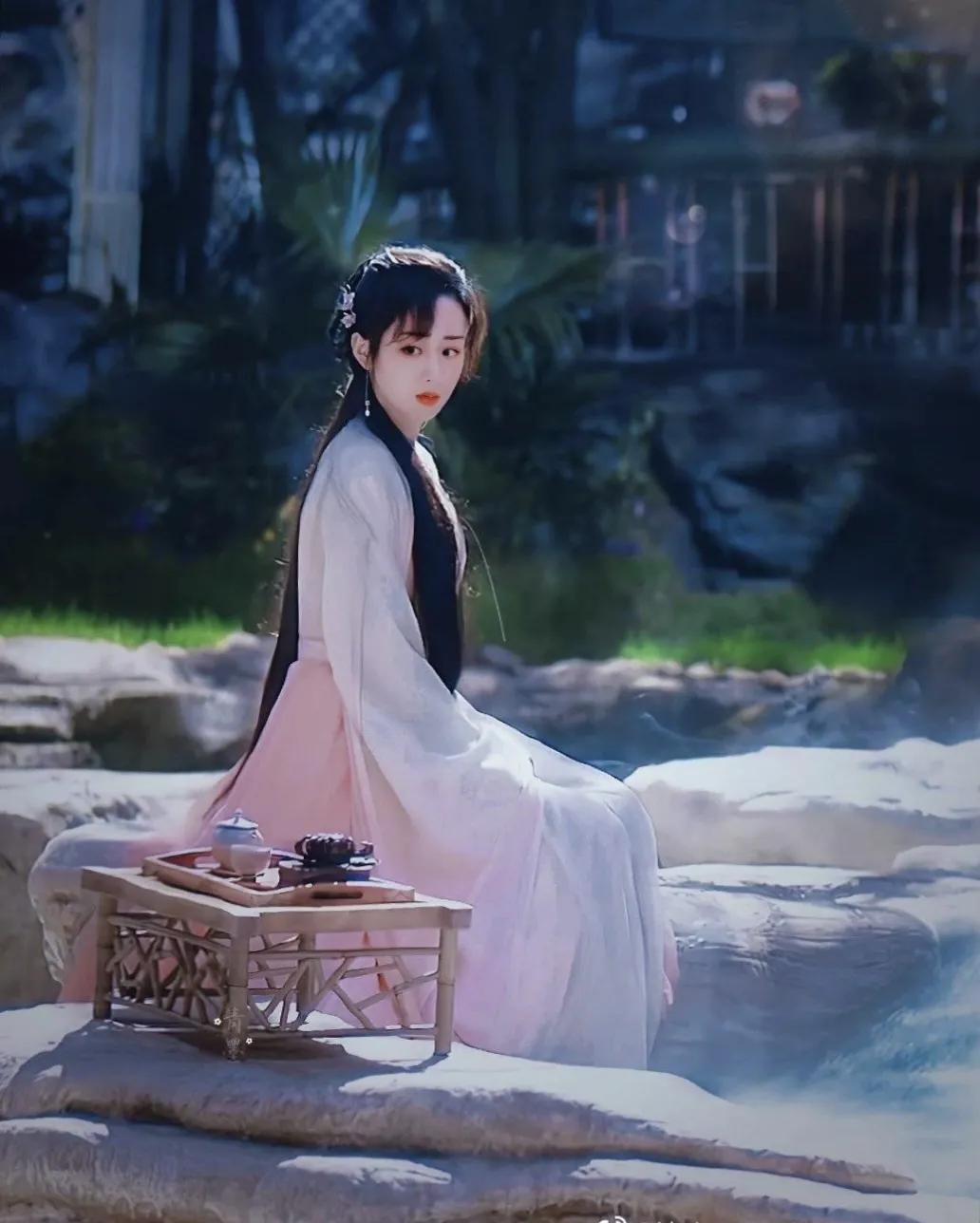 Female stars are the most beautiful in ancient costumes, Yang Zi's face ...