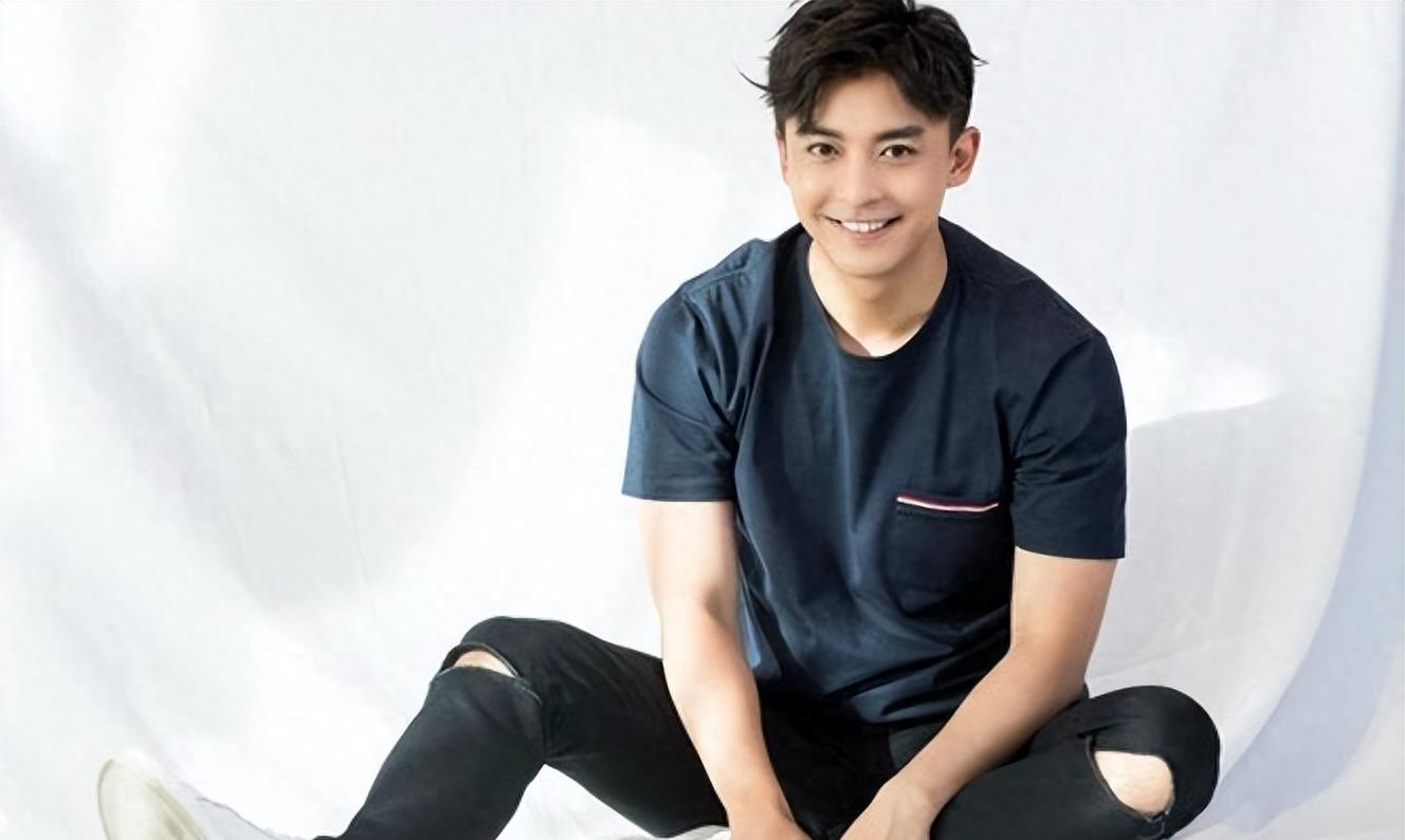 From comedy to ancient puppet show, how did Li Jiahang get rid of the ...