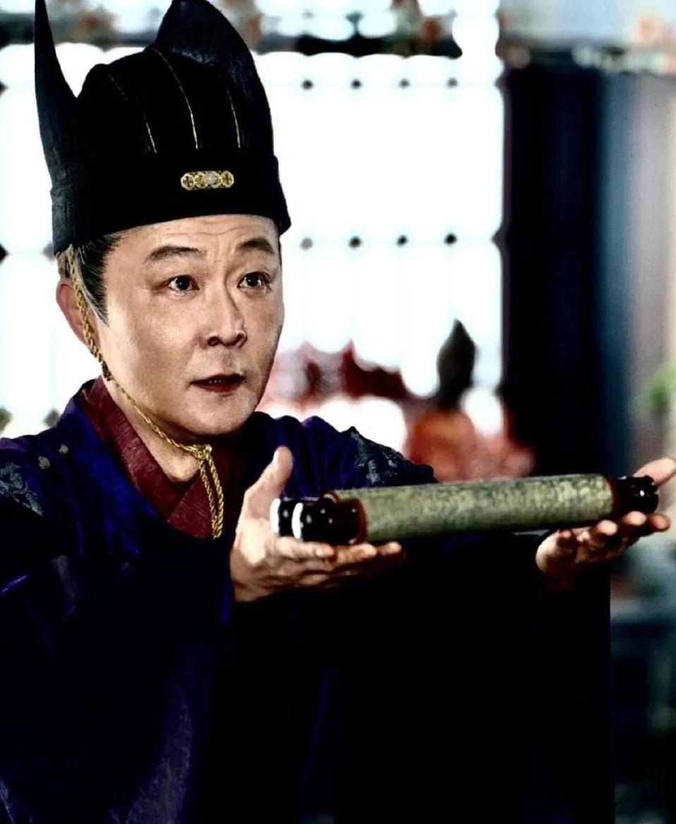 Actor Qian Bo: When he was young, he went to Japan to study abroad for ...