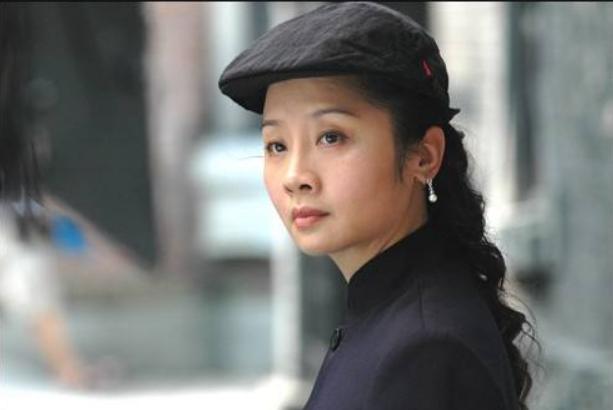 Tang Jing: After divorcing Wang Xinjun and vowing to never marry again ...