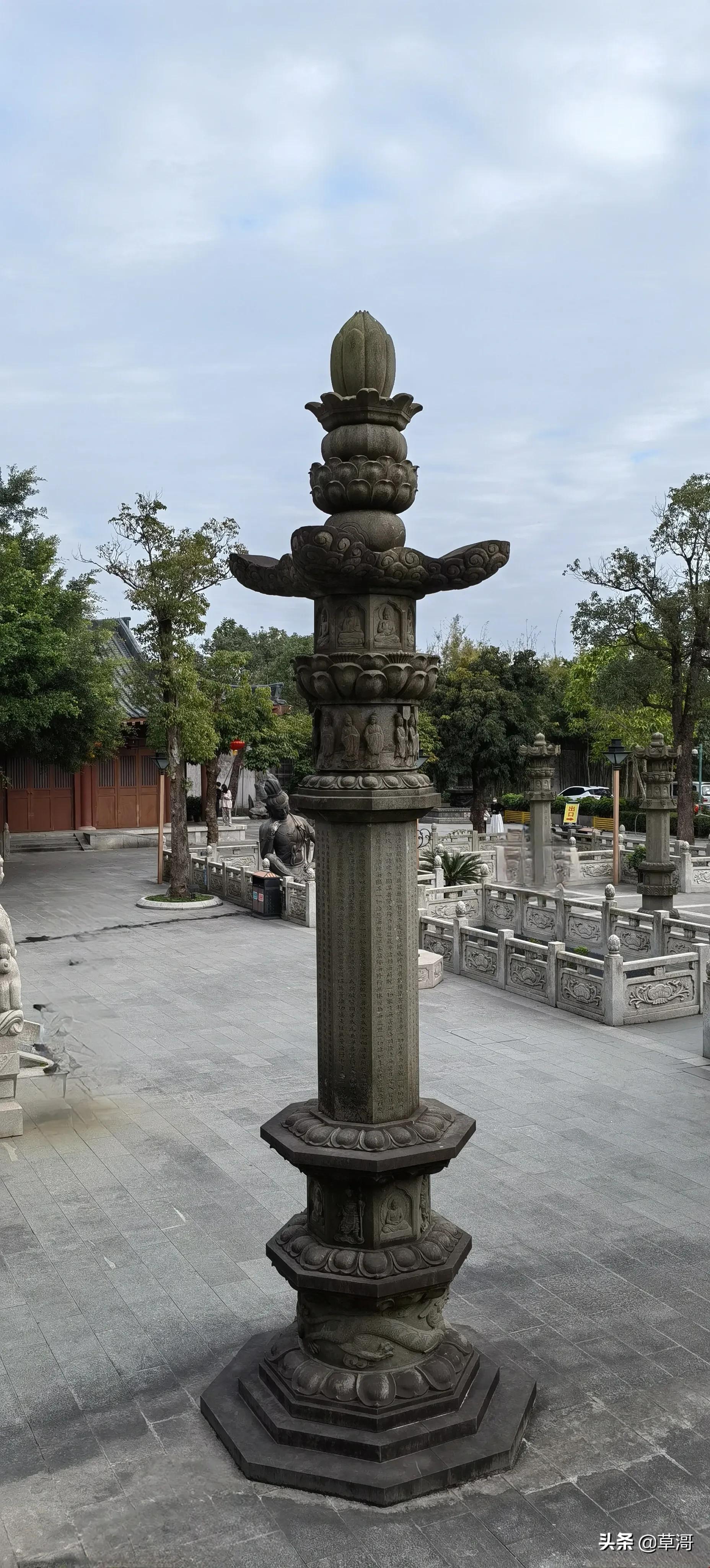 Shenzhen Dahuaxing Temple - iNEWS