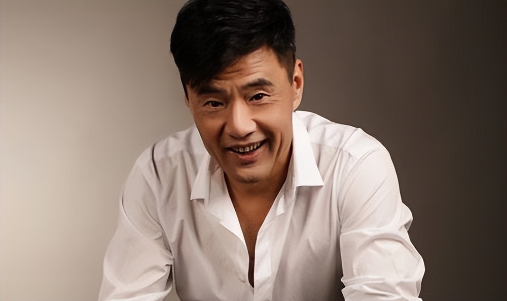 Tough guy Yu Rongguang: There have been no scandals since his debut for ...