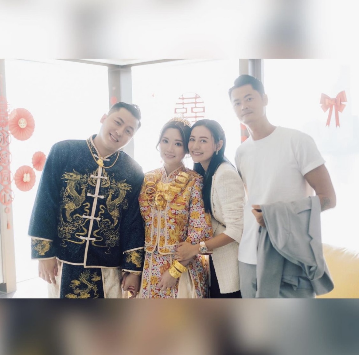 Jiang Ruolin's younger brother rarely shows his face when married - iNEWS