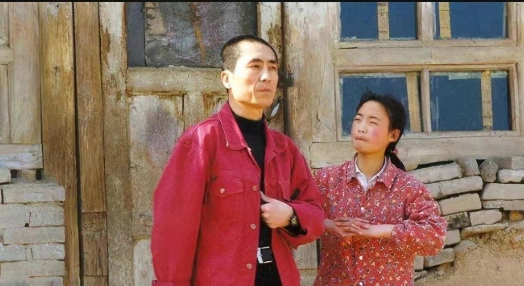From the pig feeding girl in the countryside to the "ugliest conspiracy ...