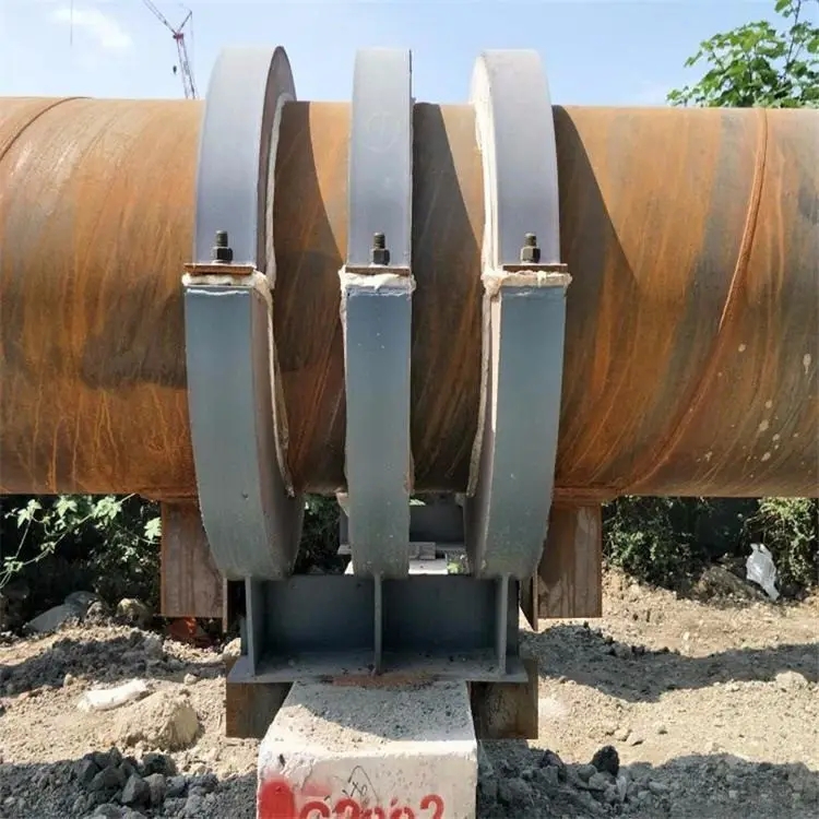 Fixed point of installation: the pipe support point of the pipe support ...