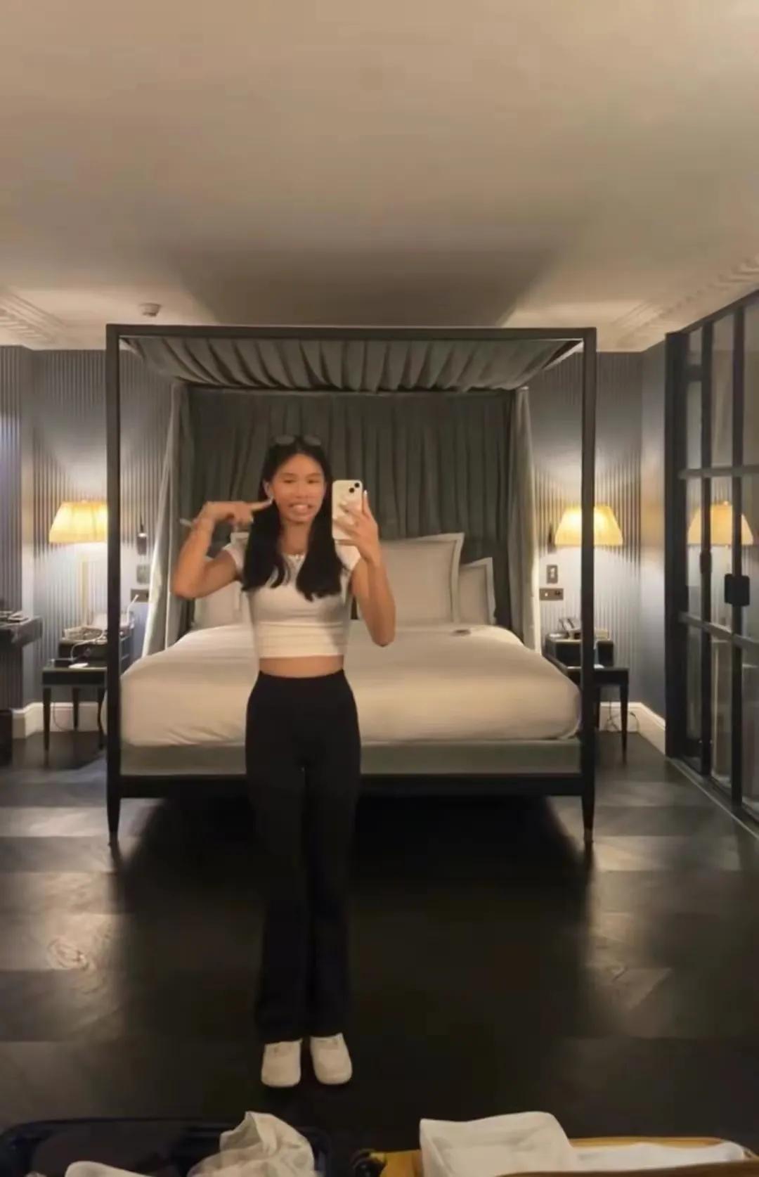 Lin Ruiyang and Zhang Ting's children appeared in France, their ...