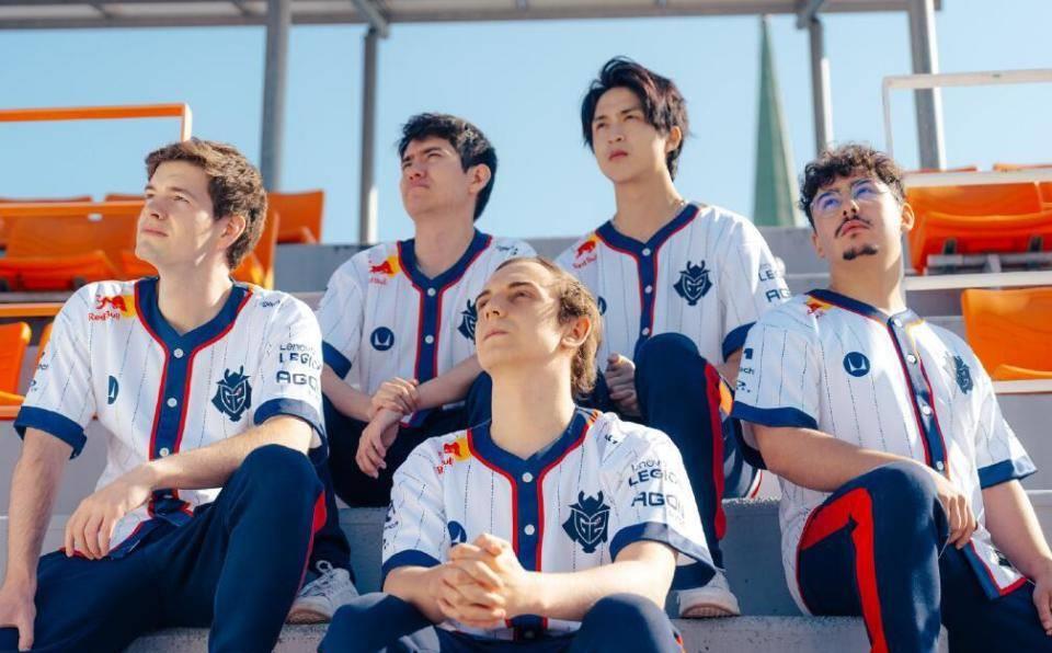 Xiaohu's revenge failed. Uzi witnessed WBG losing to G2 and couldn't help feeling heartbroken ...