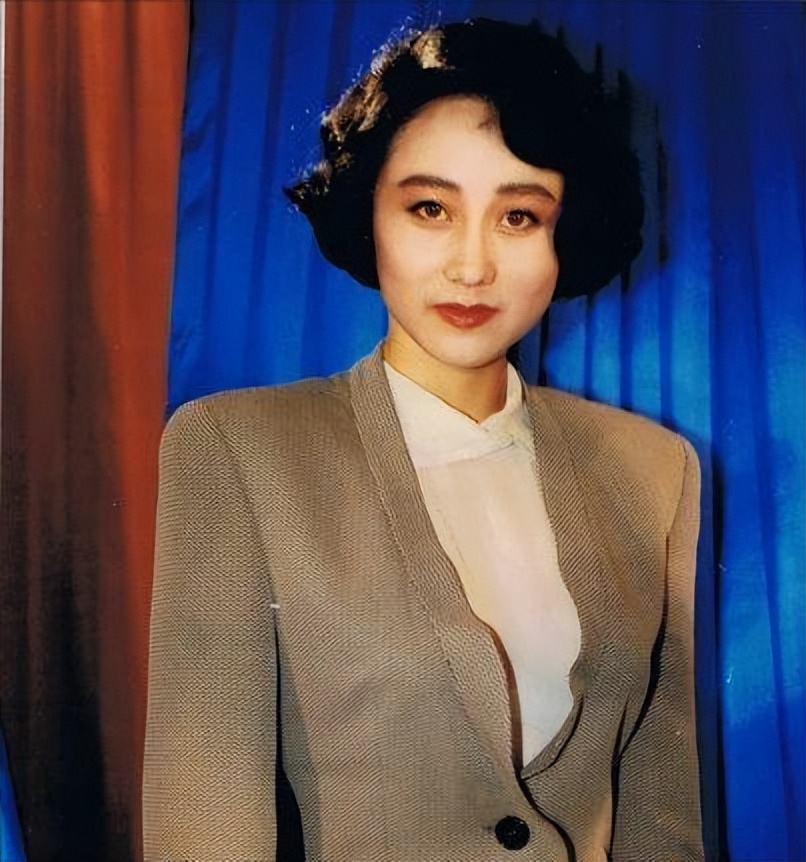 Jet Li: Li Zhi is the most beautiful woman I have ever seen. My blood ...