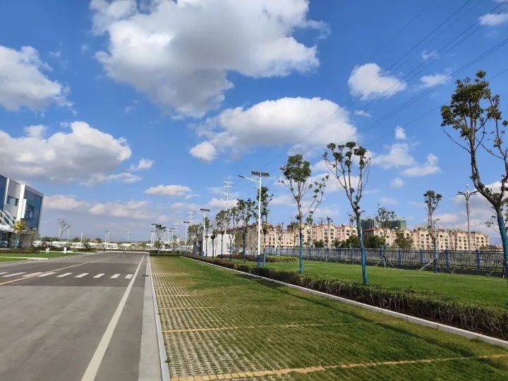 What does China's dairy industry's first "zero-carbon factory" look ...