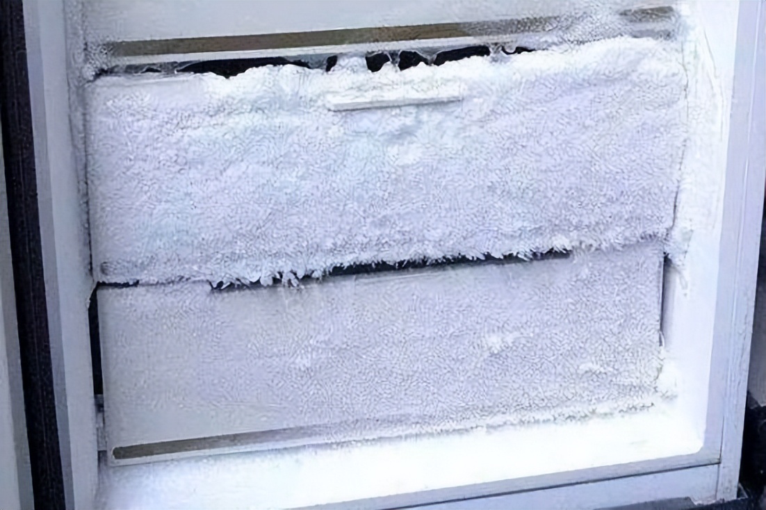 There is no icing and frosting in the refrigerator, put it in the same ...