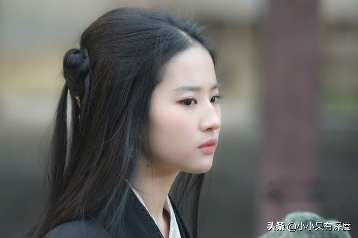 Liu Yifei's recent photos, she appeared without makeup, netizens: It's ...
