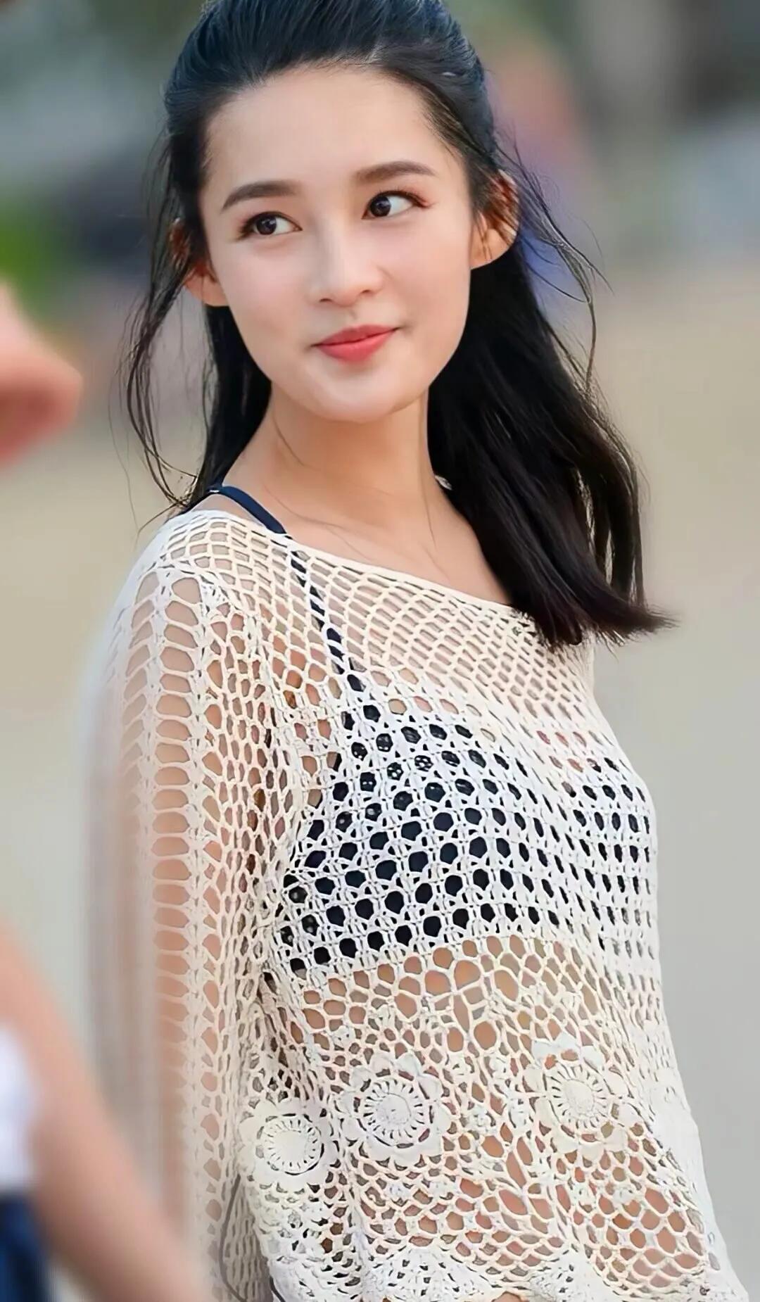 Celebrity Photo: Li Qin - iMedia